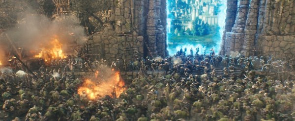 Hybride: adventures in crowds - befores & afters