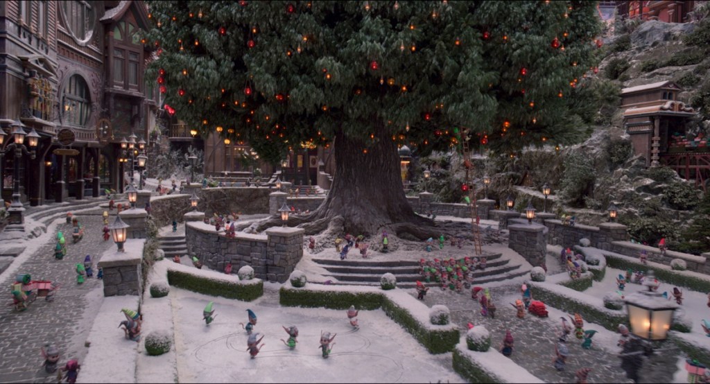 Behind the VFX of 'The Christmas Chronicles 2' - befores & afters