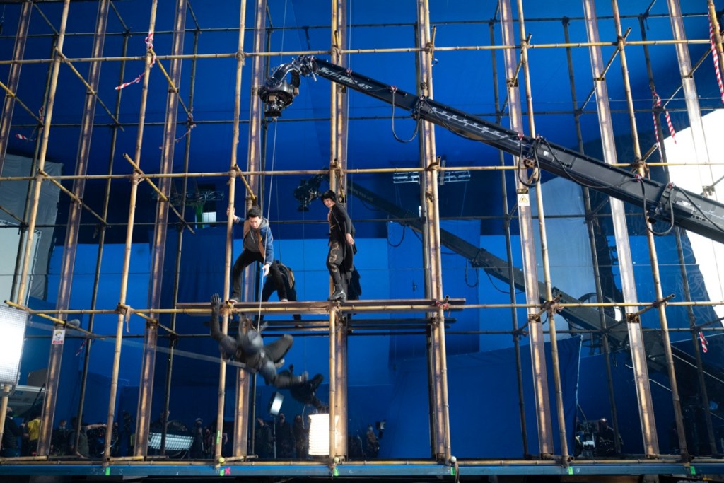 That insane 'Shang-Chi' bamboo scaffolding fight featured equally ...