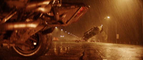 Anatomy of a Batmobile chase: a Wētā FX round-table - befores & afters