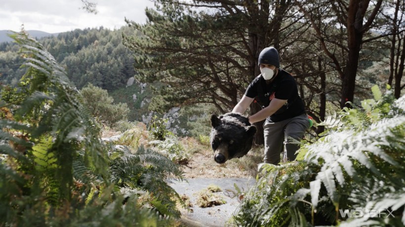 ‘The Cokey stuffy would be resting on a C-stand, and the actors would ...