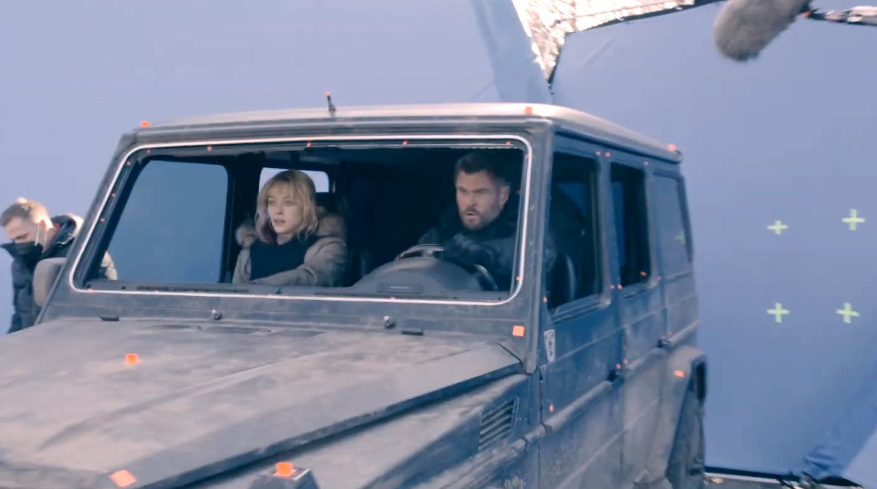 The VFX breakdown of 'Extraction 2's' huge oner is absolutely ...