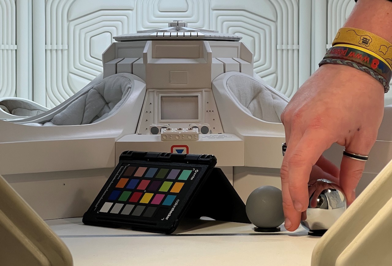 Re-creating the hypersleep chamber, in miniature, from 'Alien ...