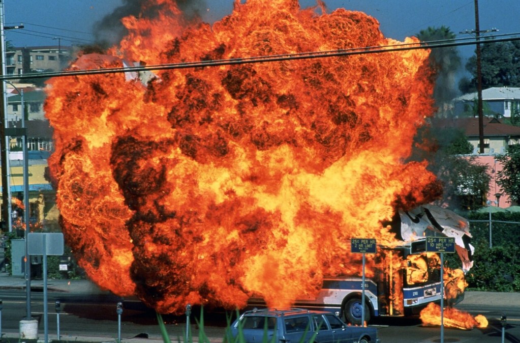 The enduring allure of the VFX of 'Speed' - befores & afters